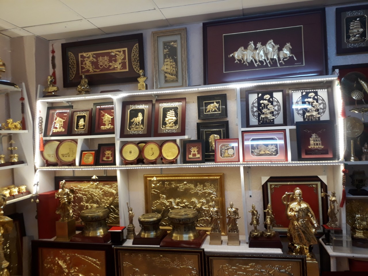 Đồ đồng Việt- địa chỉ bán quà tặng tân gia bằng đồng đẹp và ý nghĩa